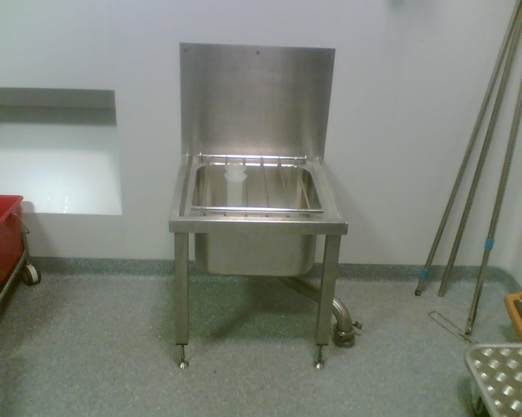 Image033 - Cleanroom Sink - Willowchem Ireland